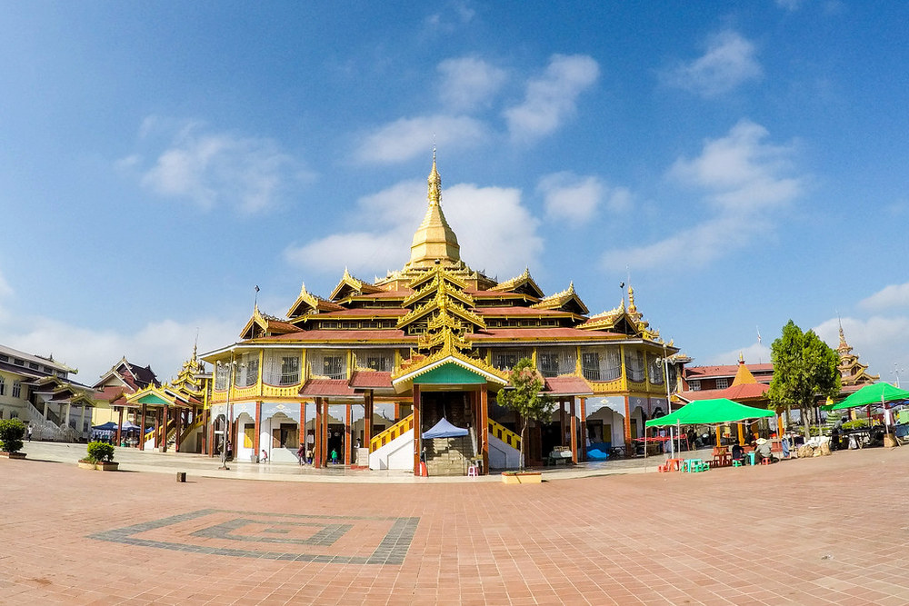 Phaung Daw Oo Pagoda in Inle Lake - Attractions in Inle Lake - Myanmar