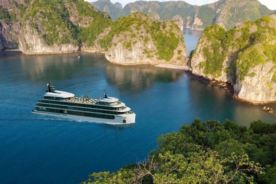 L'amour Cruise Halong Bay | Overview & What to Expect